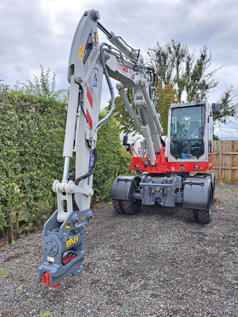 Tilting Hitch – Exac-One Ltd